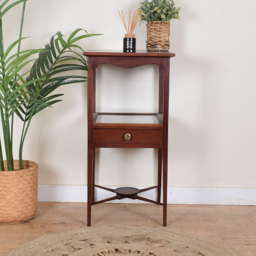 Restored Mahogany Display Table – Betel Restored Furniture