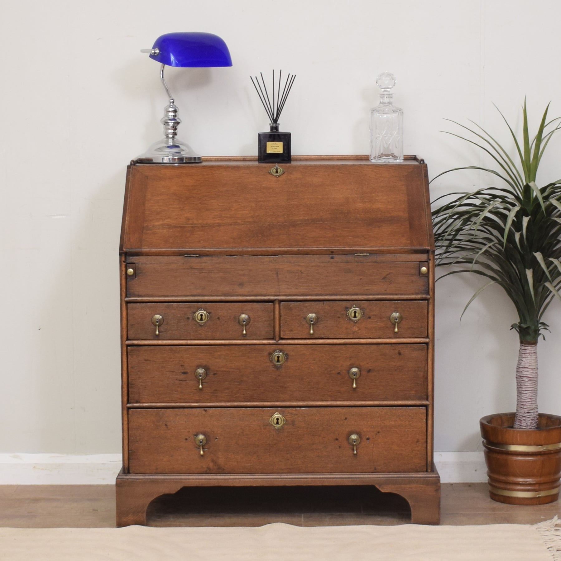 Writing Bureaus – Betel Restored Furniture