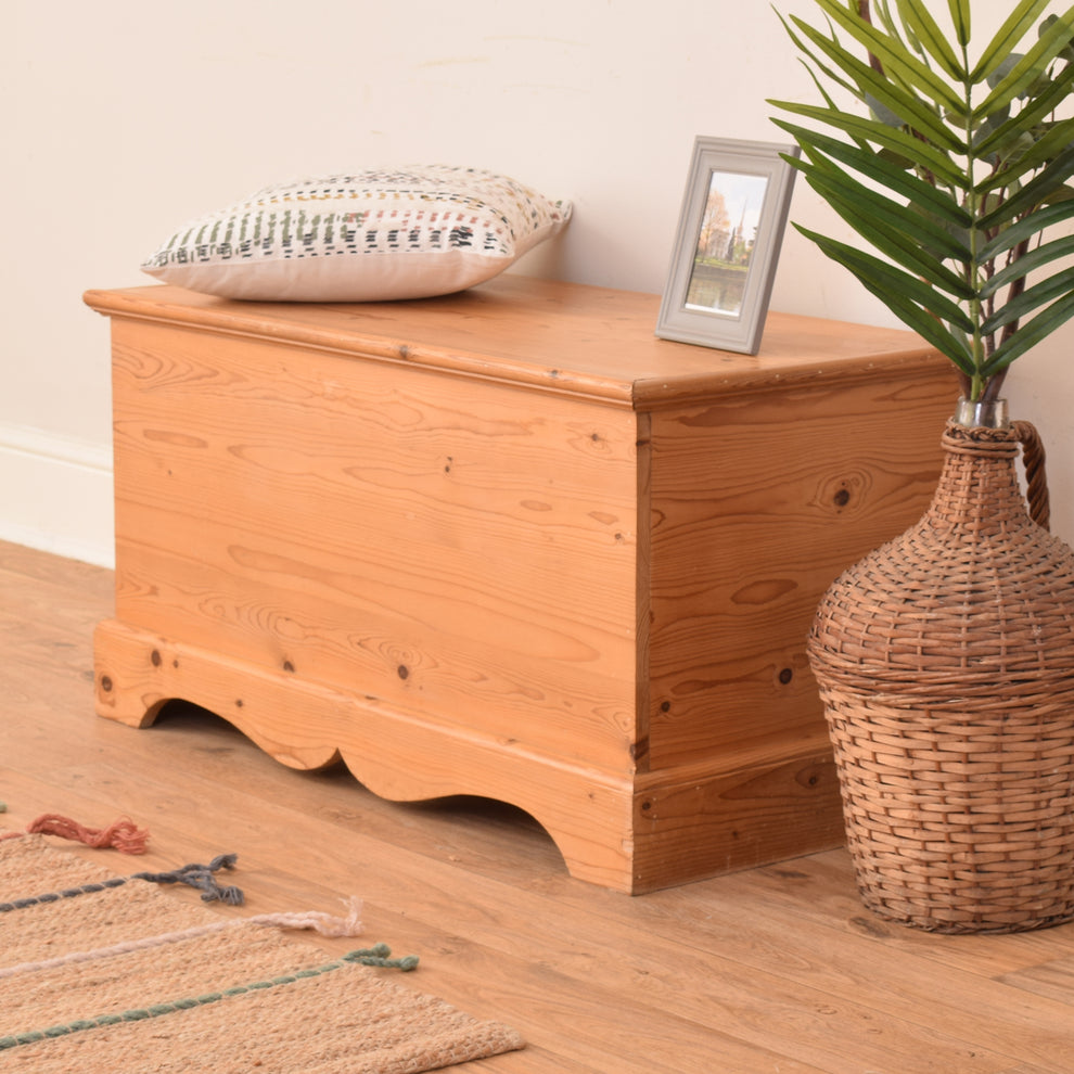 Pine Blanket Box – Betel Restored Furniture