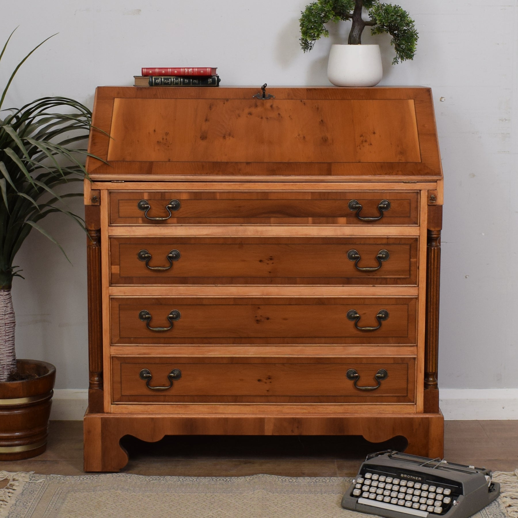 Writing Bureaus – Betel Restored Furniture
